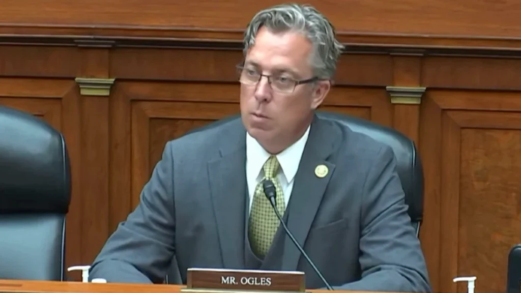 Congressman Andy Olges Again Reports Abysmal Campaign Fundraising ...