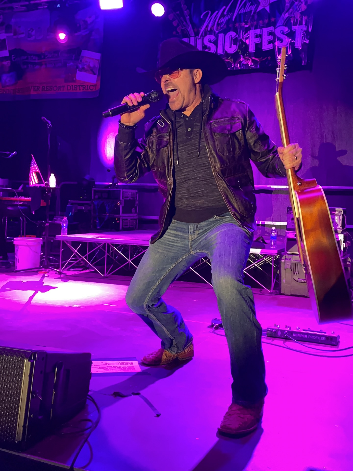 Music Spotlight: Carl Wayne Meekins - TriStar Daily